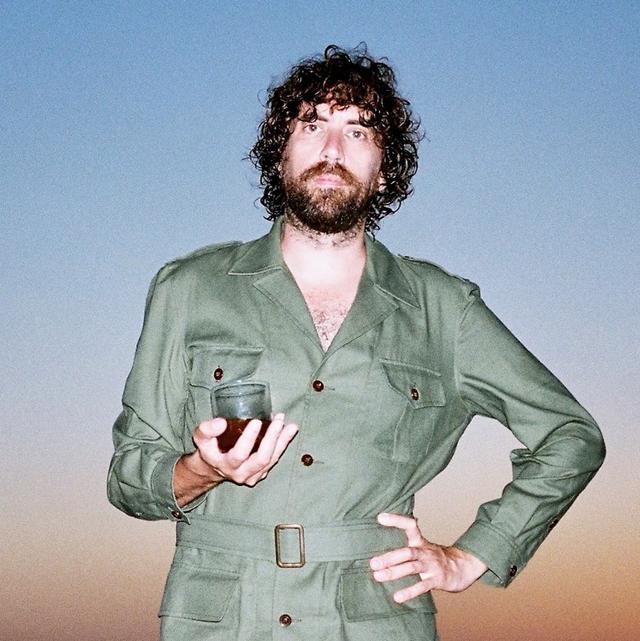 Justice「Stress」MVに登場する、あの十字架ロゴ付きジャケットがリリースされるも即完売！ | block.fm